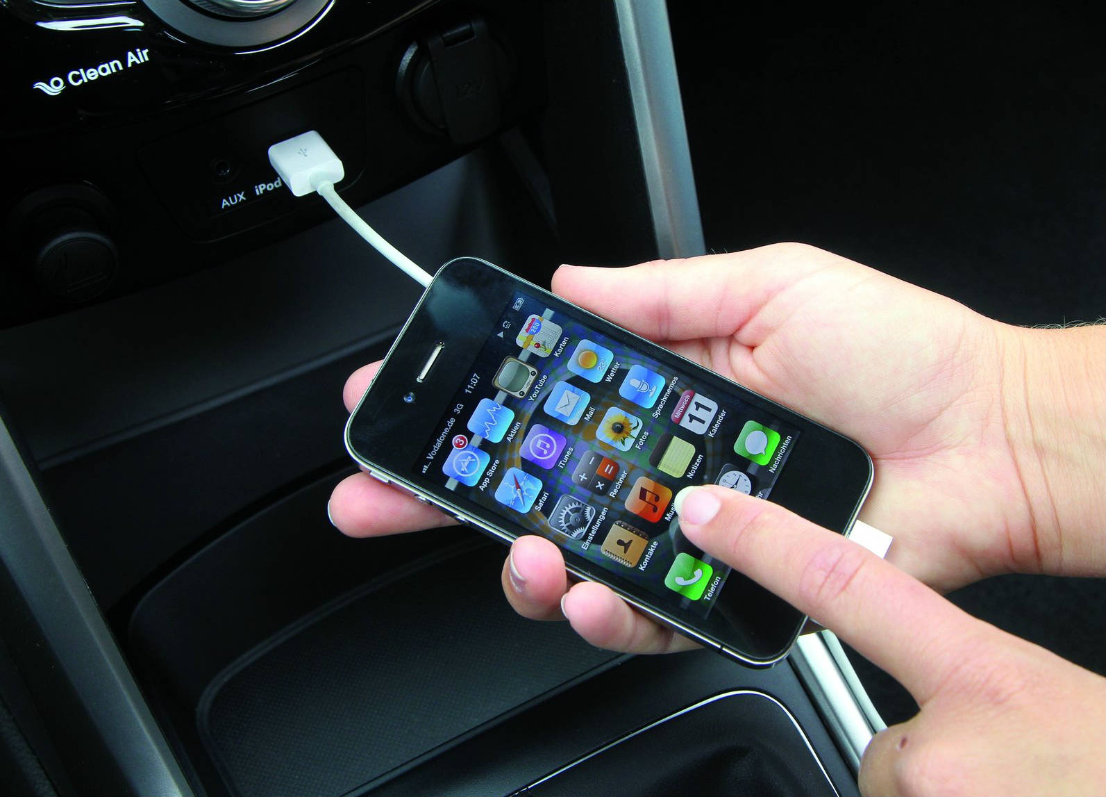 2013 hyundai ipod usb aux - Muscle Cars Zone!