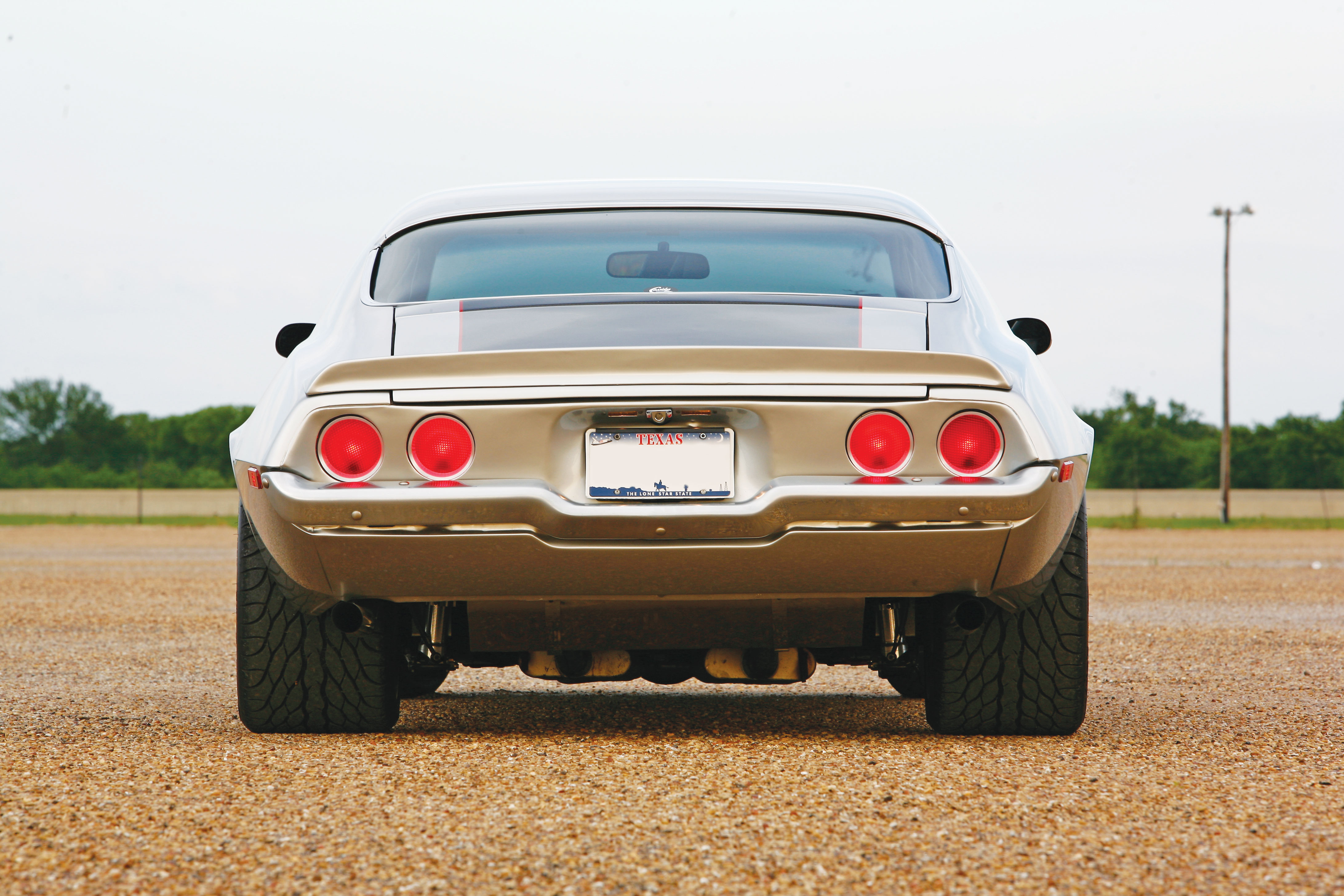 sucp-1204-07+1970-chevy-camaro+rear - Muscle Cars Zone!