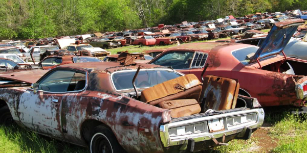 El cementerio del Dodge Charger | redstar115