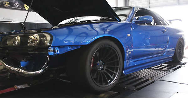 Godzilla Roaring! 900HP NISSAN SKYLINE R34 GTR V-SPEC Dyno Tune ...