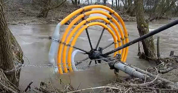 Incredible WATER WHEEL PUMP Design! Something Only Super GENIUS MINDS ...
