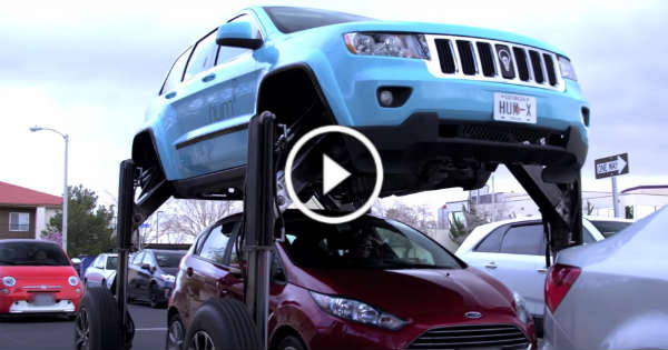 Can Your Car Do This? Jeep Grand Cherokee With A Custom Undercarriage ...