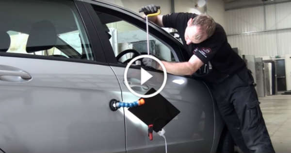 This Mercedes Door Crease Removal is Quite Impressive! No Repaint ...