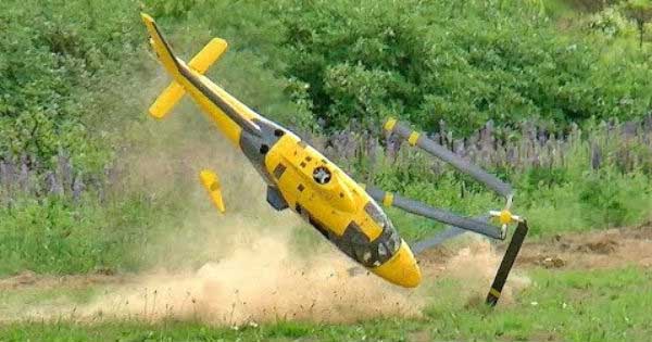 Watch This Gigantic RC Helicopter Crash After Just A Few Minutes Of ...