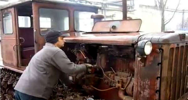 Old Tanks Resurrection! Engines Can Be Heard Roaring Once Again ...