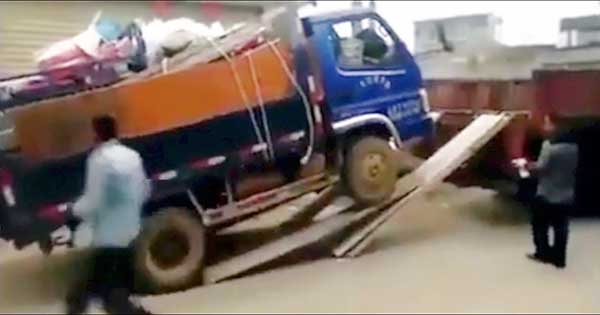 Enjoy This Ultimate Fail vs Win Compilation! - Muscle Cars Zone!