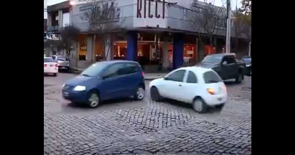 This Crazy Traffic Looks Hilarious! - Muscle Cars Zone!