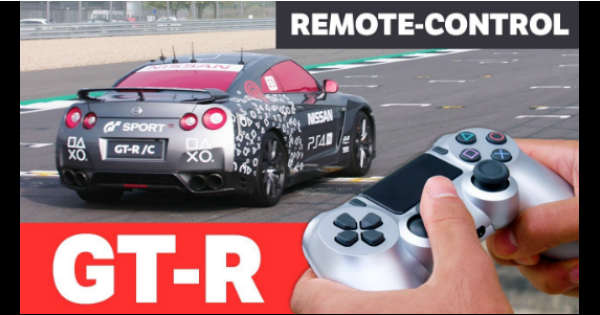 Driving Nissan GT-R With a Play Station Controller! - Muscle Cars Zone!