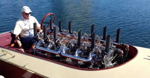 "Miss Detroit" Race Boat Is 100 Years Old! - Muscle Cars Zone!