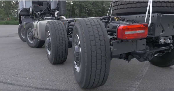 The New TATRA Trucks Can Do Pretty Amazing Stuff! - Muscle Cars Zone!