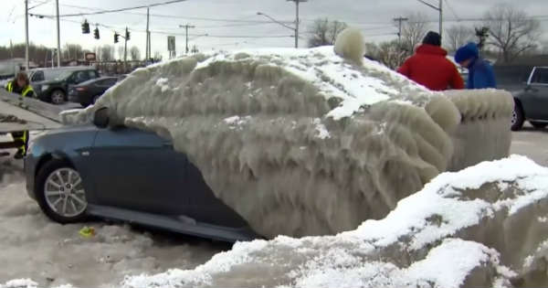 Infamous Ice Vehicle Being Freed After Three Days Encased In Ice ...