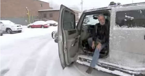 The Legendary Hummer Jump By Paul Sr. Everyone Remembers! - Muscle Cars ...