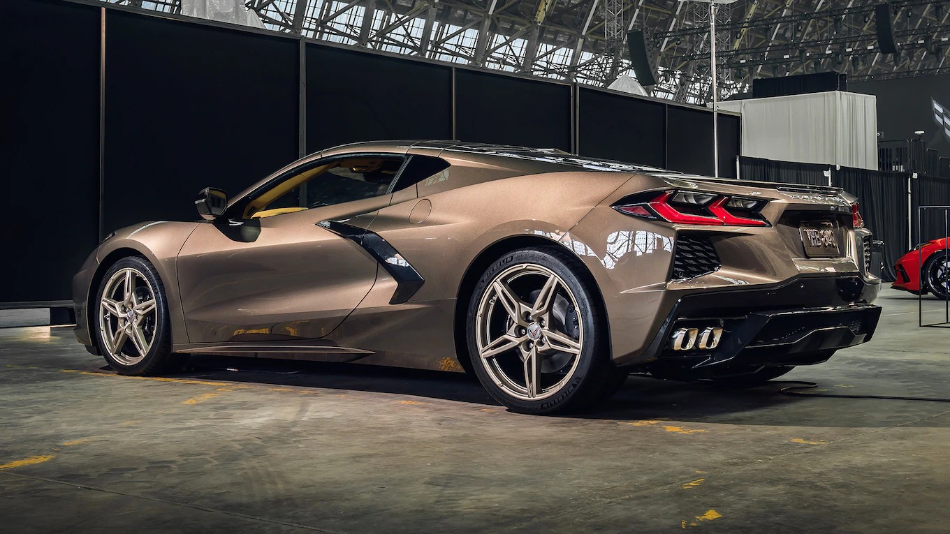 This Is What Makes the C8 Corvette A Big Deal in The Supercar World!
