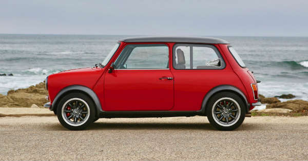 This Mighty Mini Cooper Is As Powerful As A Bugatti Veyron!