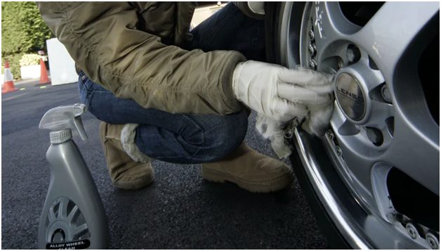 A Simple Step by Step Guide to Repairing Alloy Wheels for Scratches ...